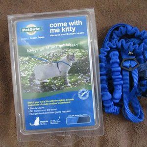 PetSafe | Cat | Petsafe Come With Me Kitty Medium Harness And Leash ...
